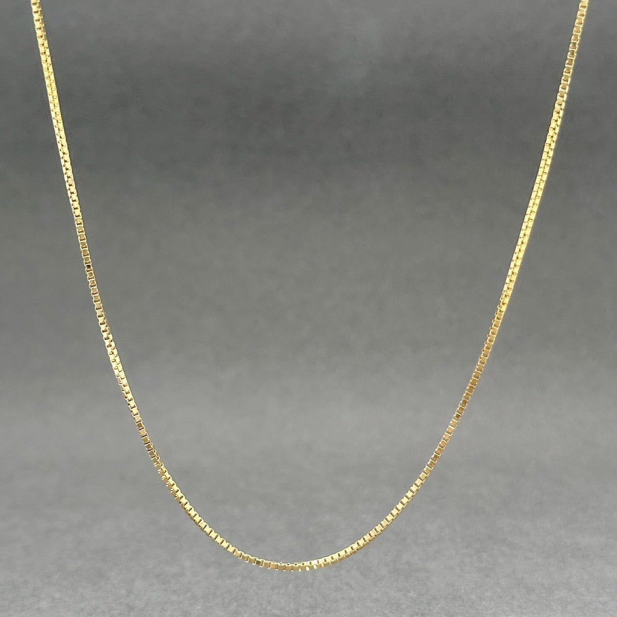 estate-14k-y-gold-081mm-22-adjustable-box-chain-986116.jpg?v=1733515987