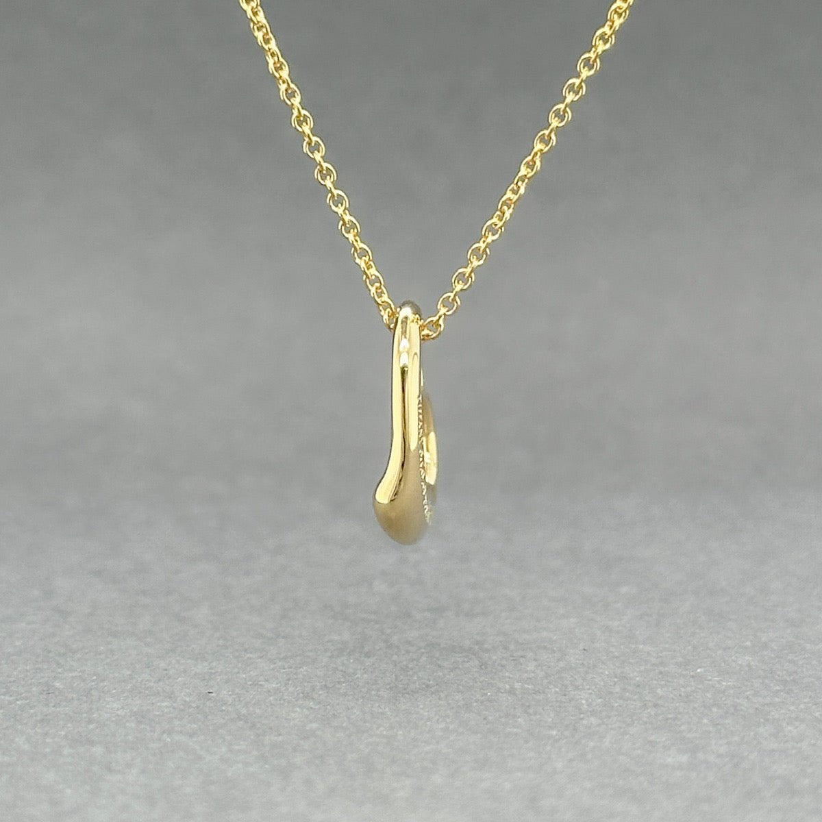 Facebook Pinterest Twitter