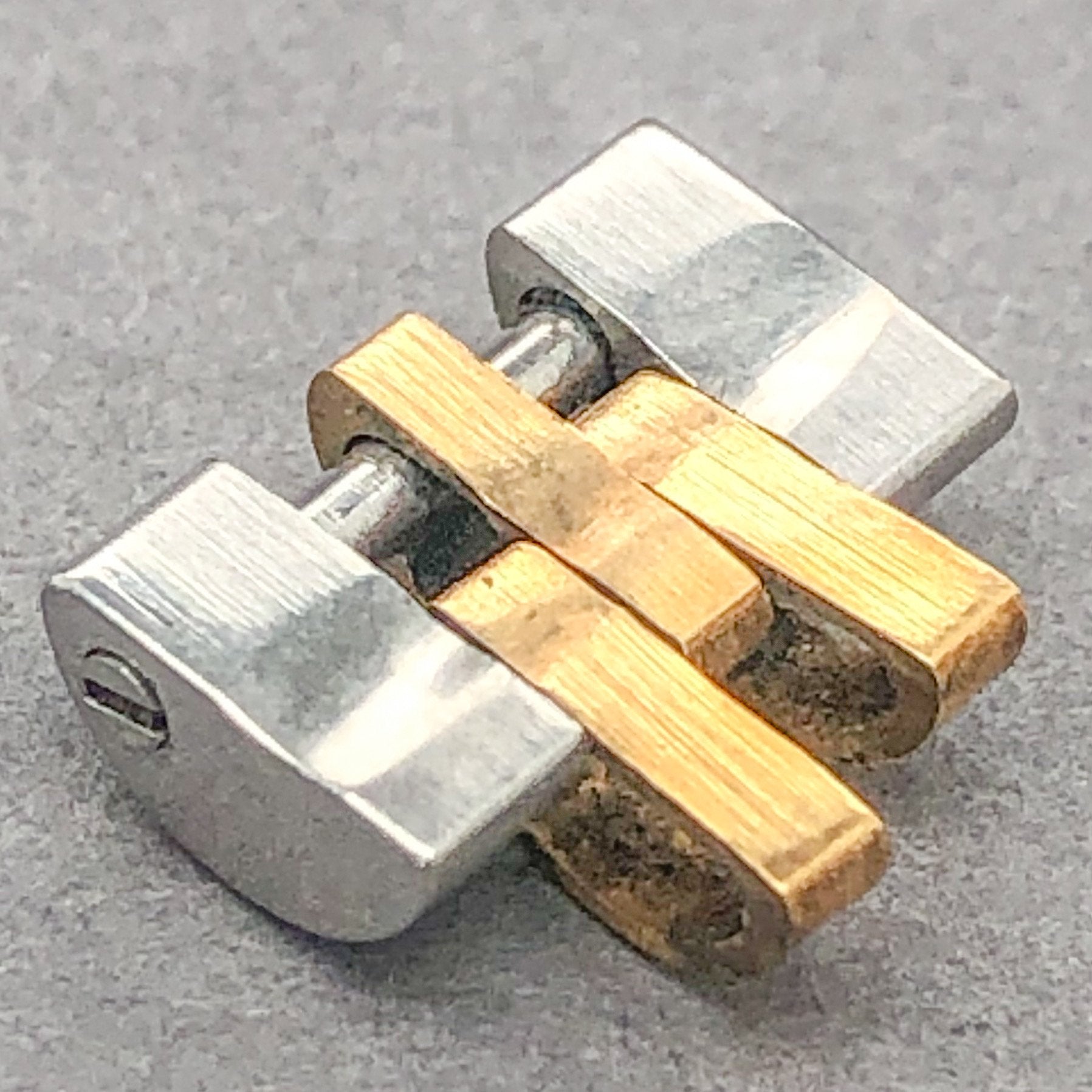 Rolex Jubilee Band Link & Screw – Walter Bauman Jewelers